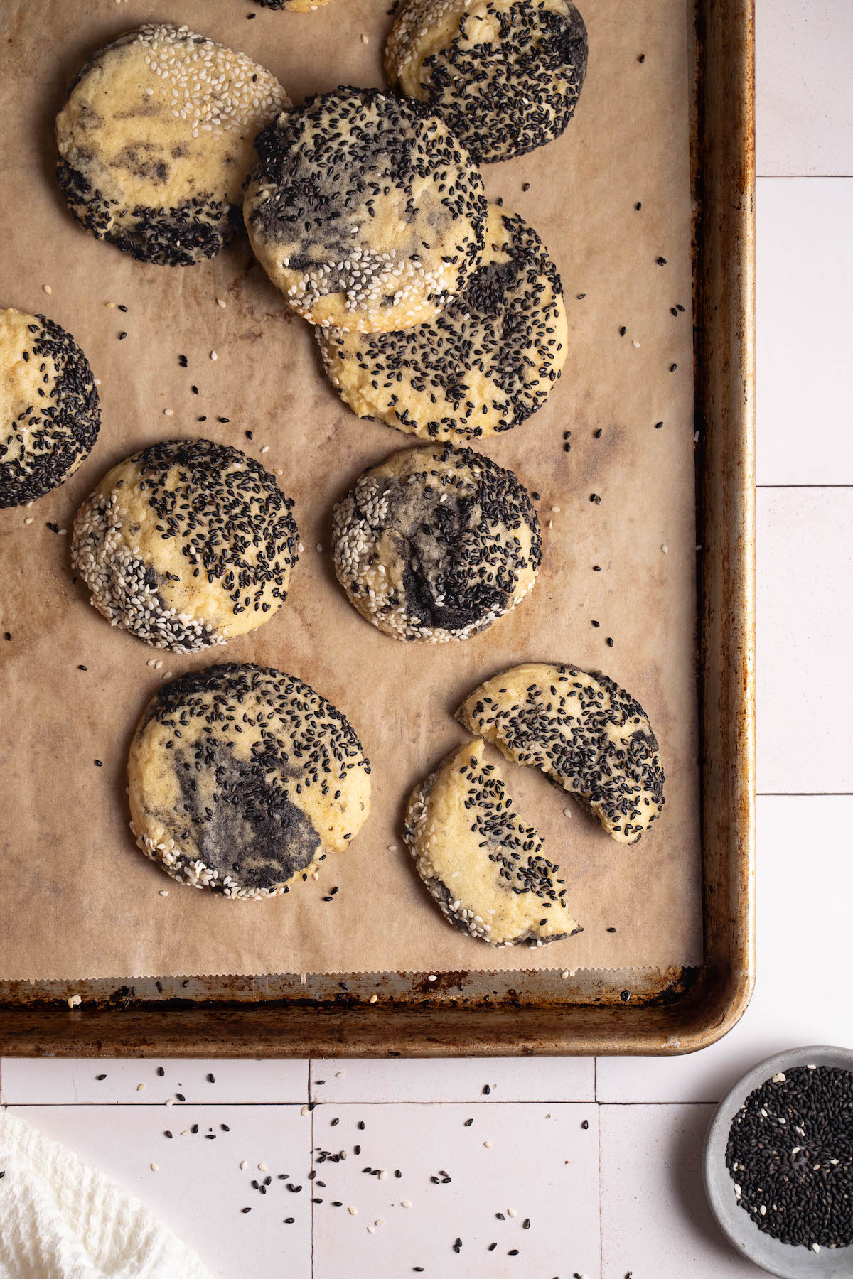 Black Sesame Swirl Cookies - Butter Witch